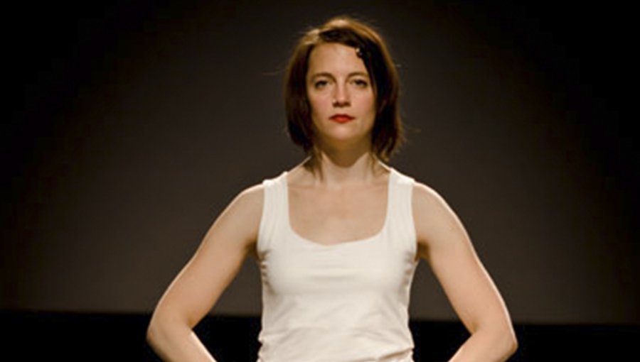 Hannah Sullivan: entrades, biografia, fotos i notícies - Teatre Barcelona